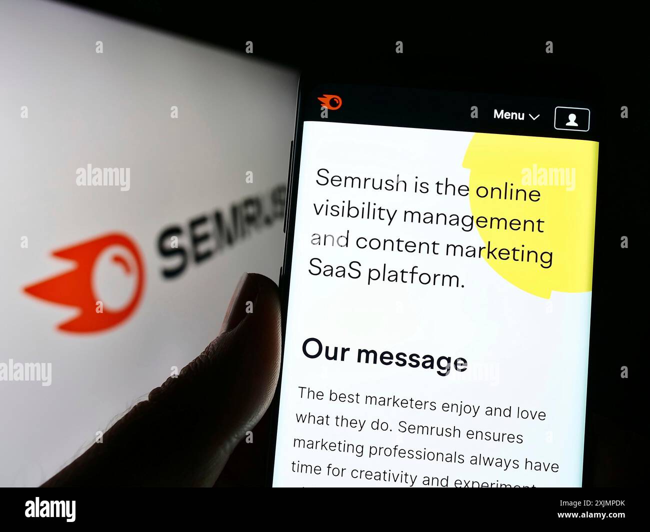 Semrush logo hi-res stock photography and images - Alamy