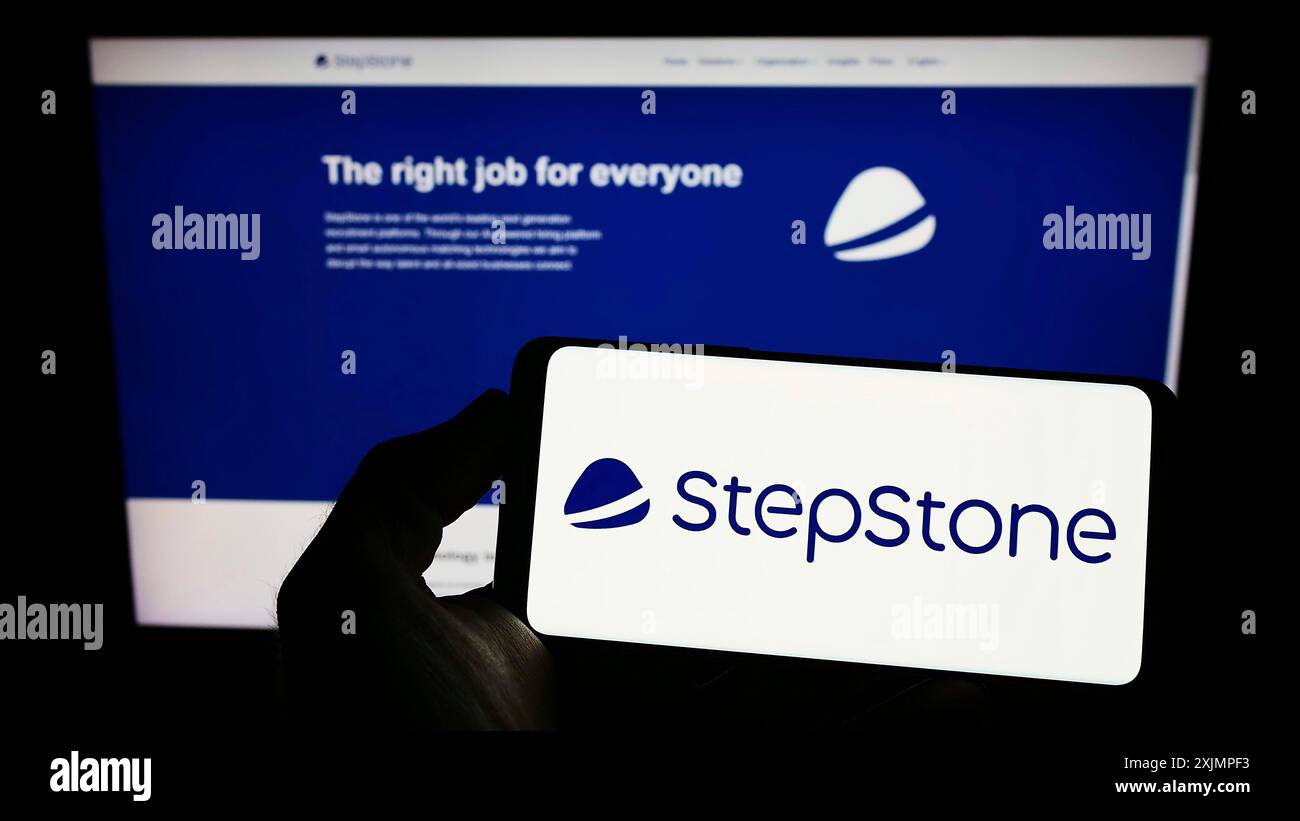 Stepstone gmbh hi-res stock photography and images - Alamy