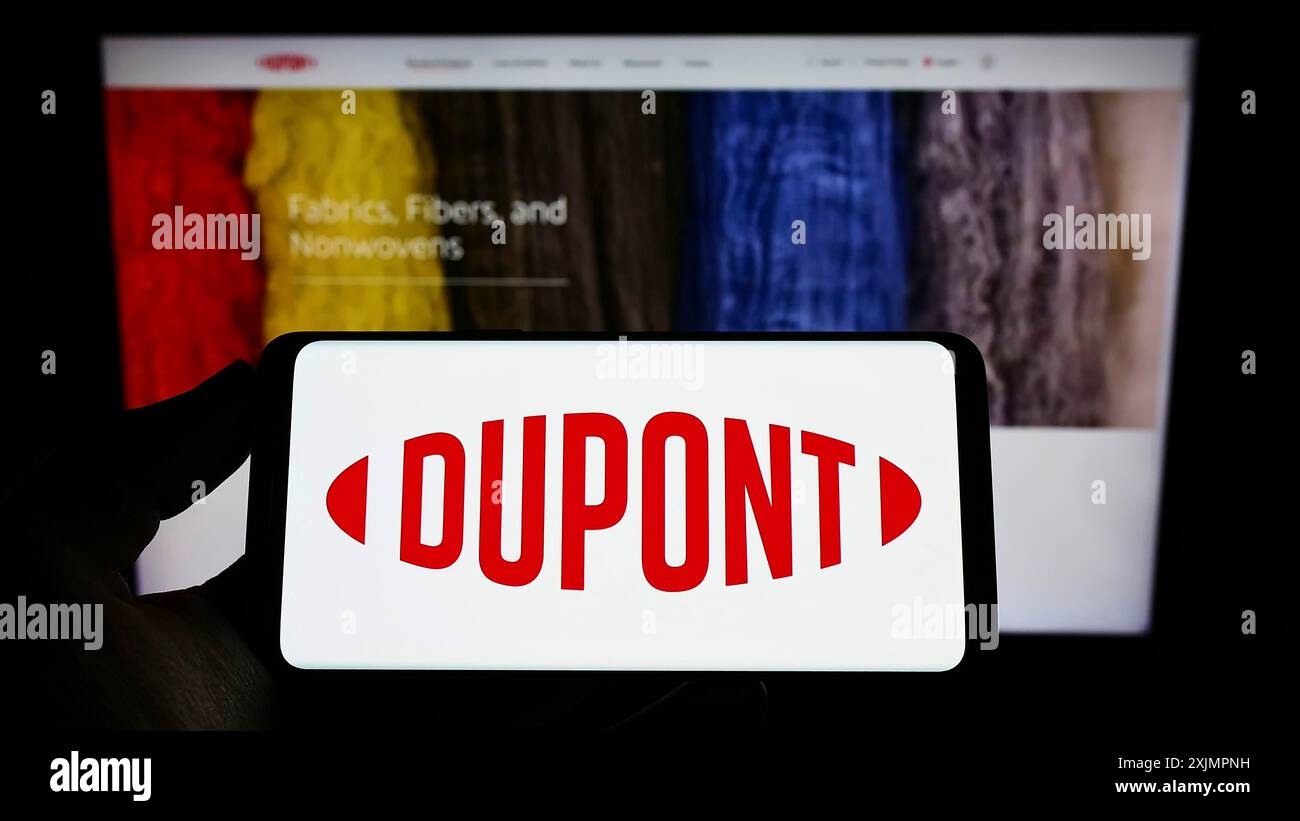 Dupont logo hi-res stock photography and images - Alamy