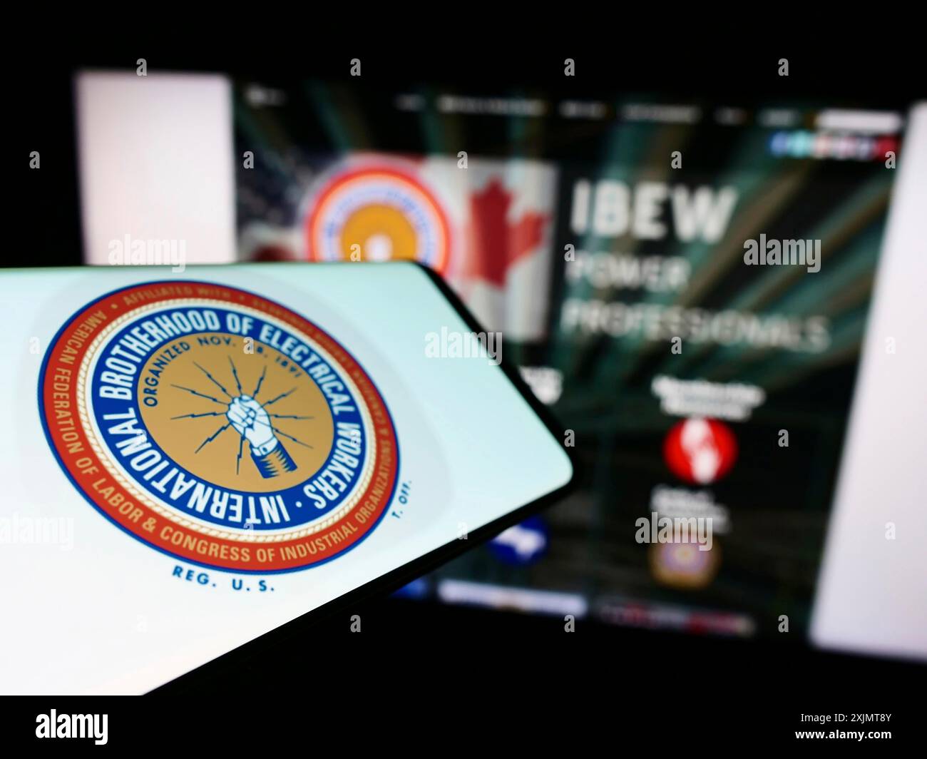 Ibew logo hi-res stock photography and images - Alamy