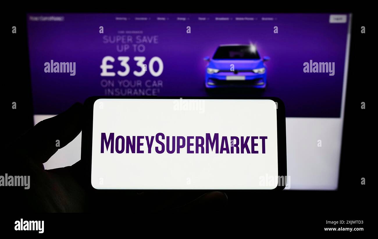 Moneysupermarket 2022 hi-res stock photography and images - Alamy