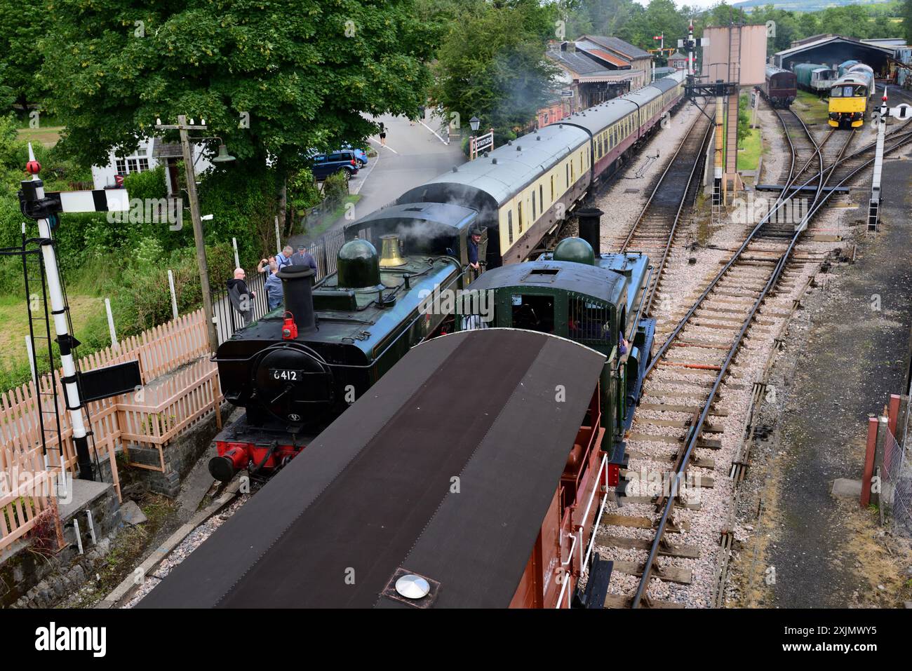 GWR 1366 class pannier tank No 1369 arrives at Buckfastleigh on the ...