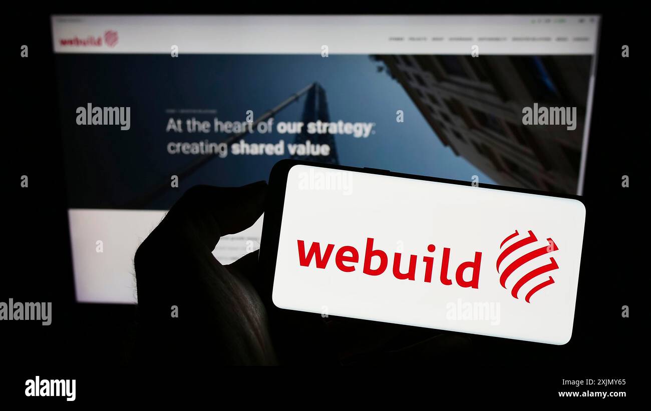 Webuild construction hi-res stock photography and images - Alamy