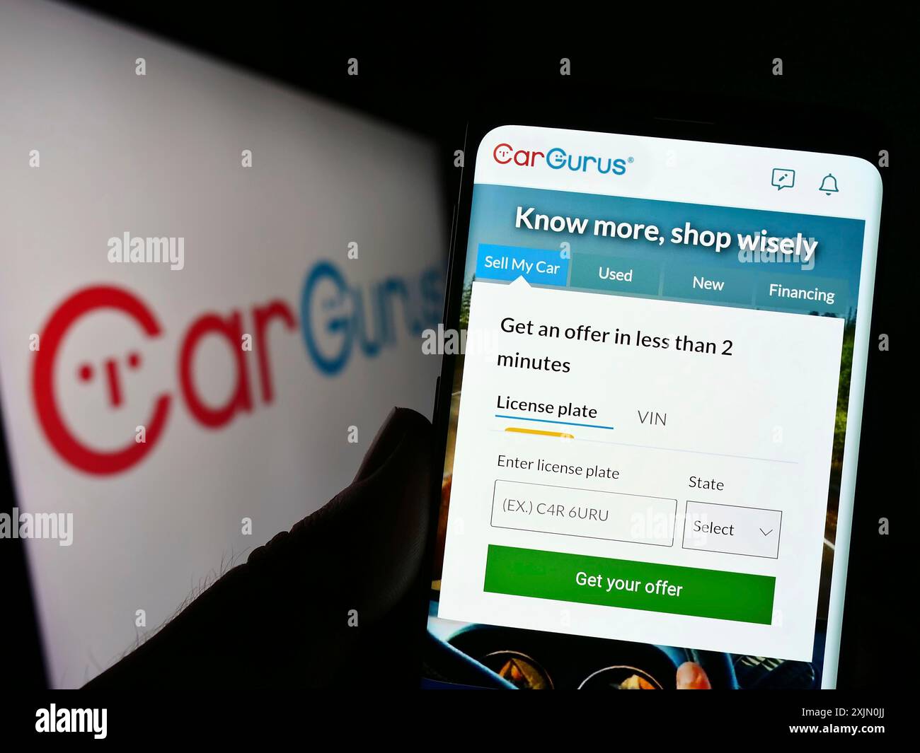 Cargurus logo hi-res stock photography and images - Alamy