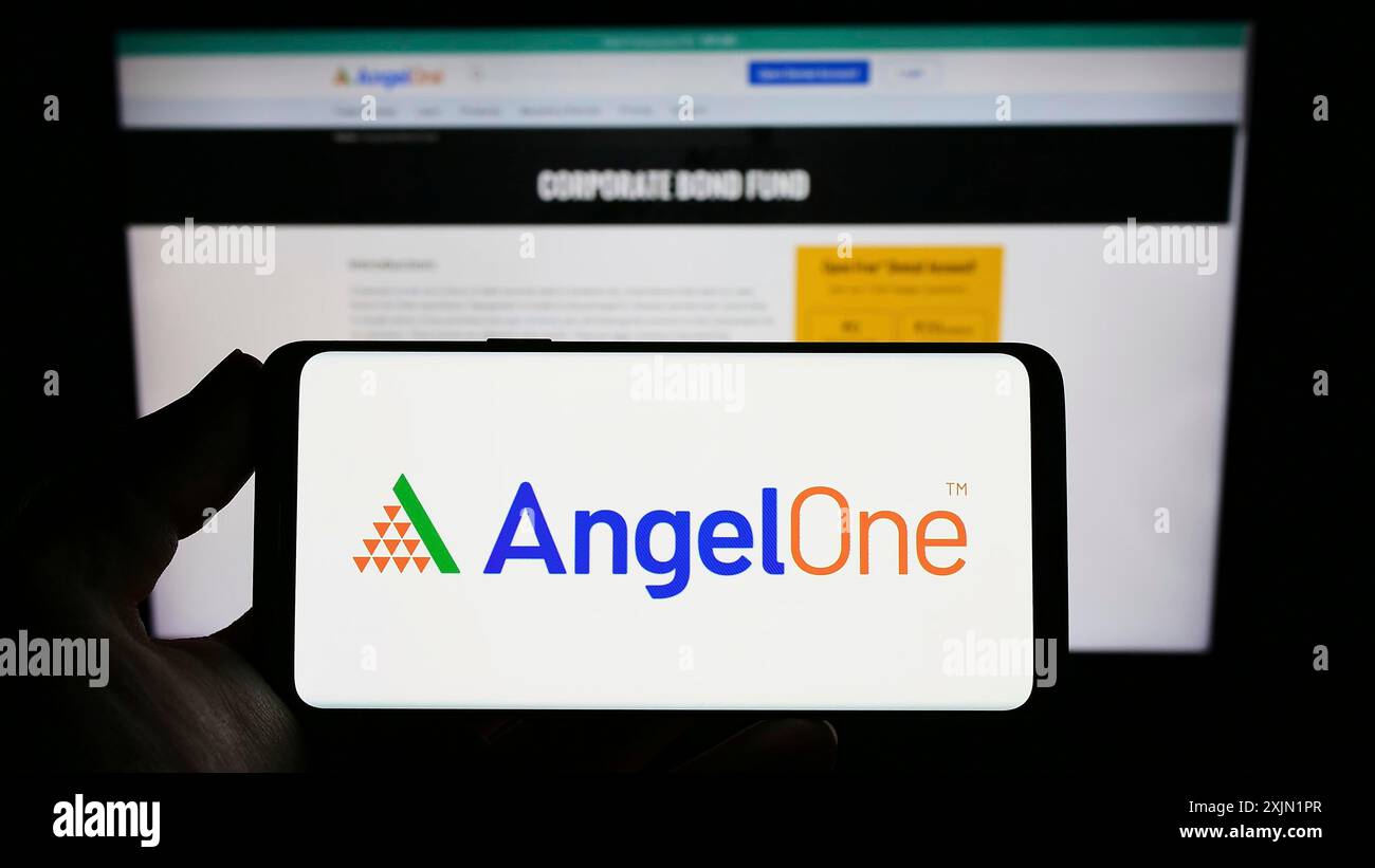 Angel one logo hi-res stock photography and images - Alamy