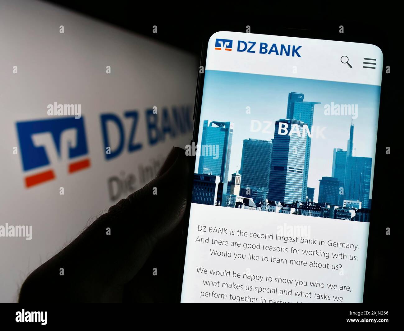 Dz logo hi-res stock photography and images - Alamy