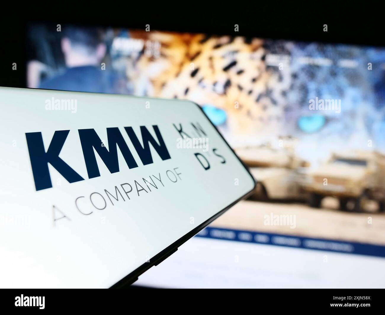 Krauss maffei wegmann logo hi-res stock photography and images - Alamy