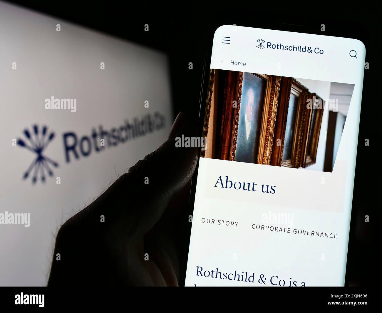 Rothschild logo hi-res stock photography and images - Alamy