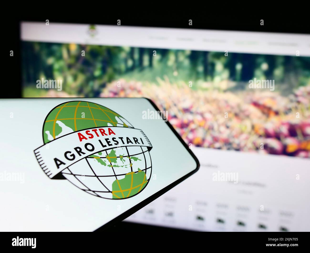 Astra agro lestari logo hi-res stock photography and images - Alamy