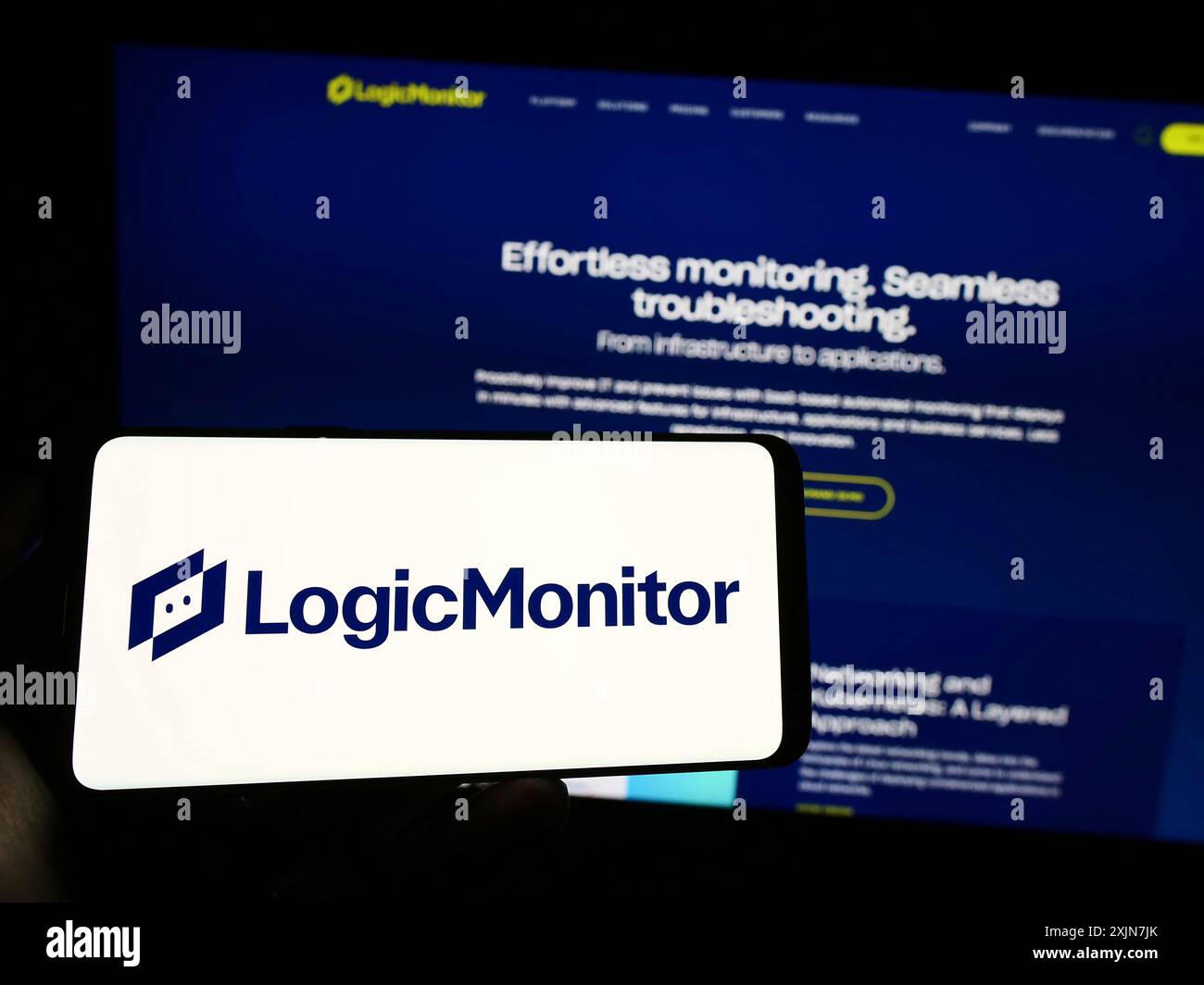 Logicmonitor logo hi-res stock photography and images - Alamy