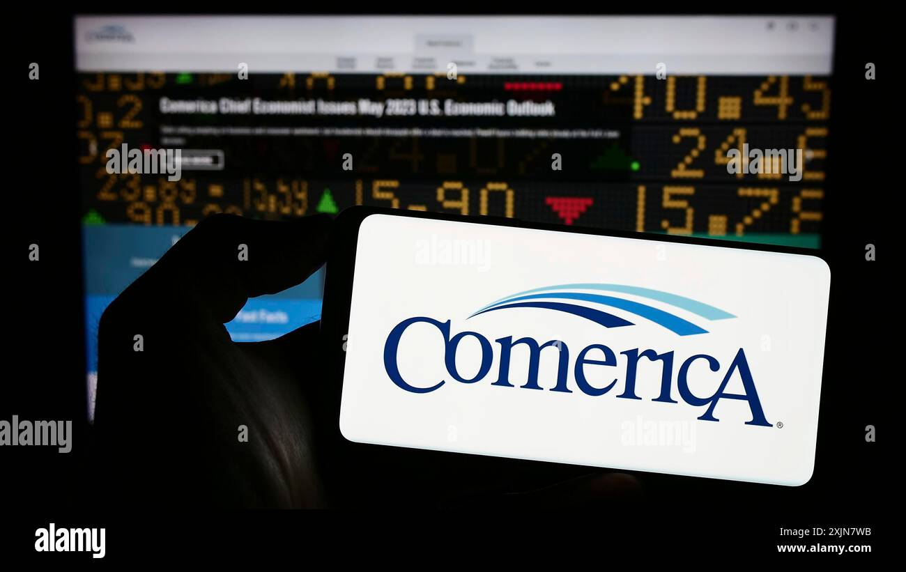 Comerica logo hi-res stock photography and images - Alamy