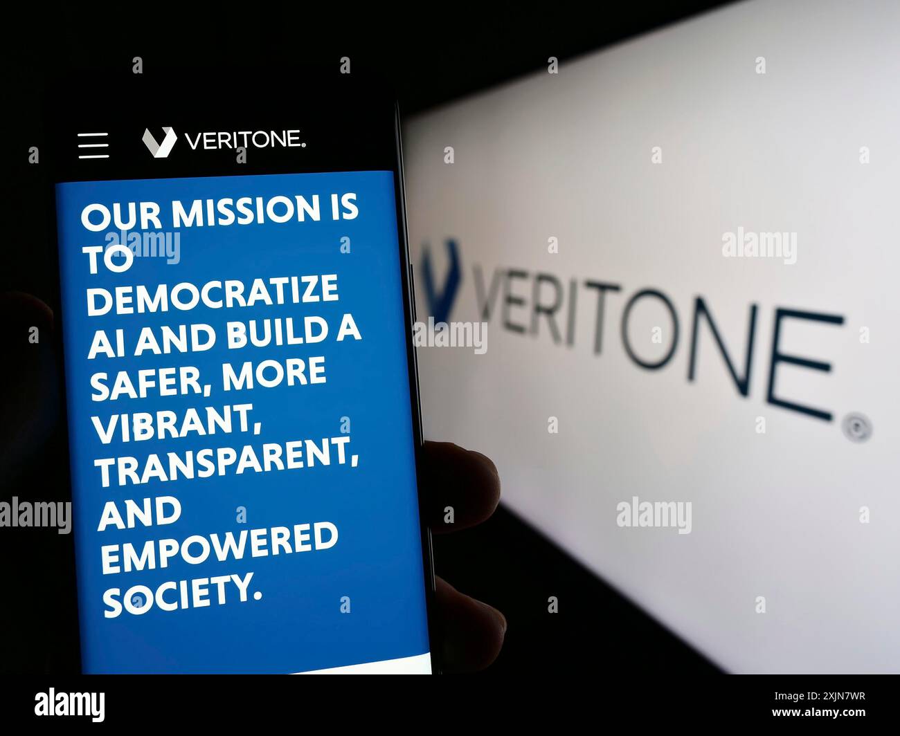 Veritone logo hi-res stock photography and images - Alamy