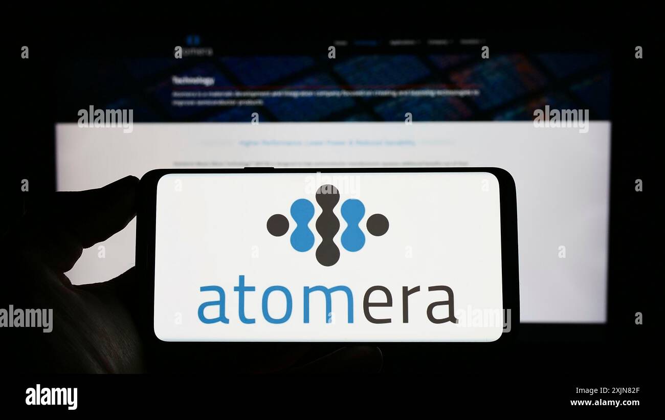 Logo atomera hi-res stock photography and images - Alamy