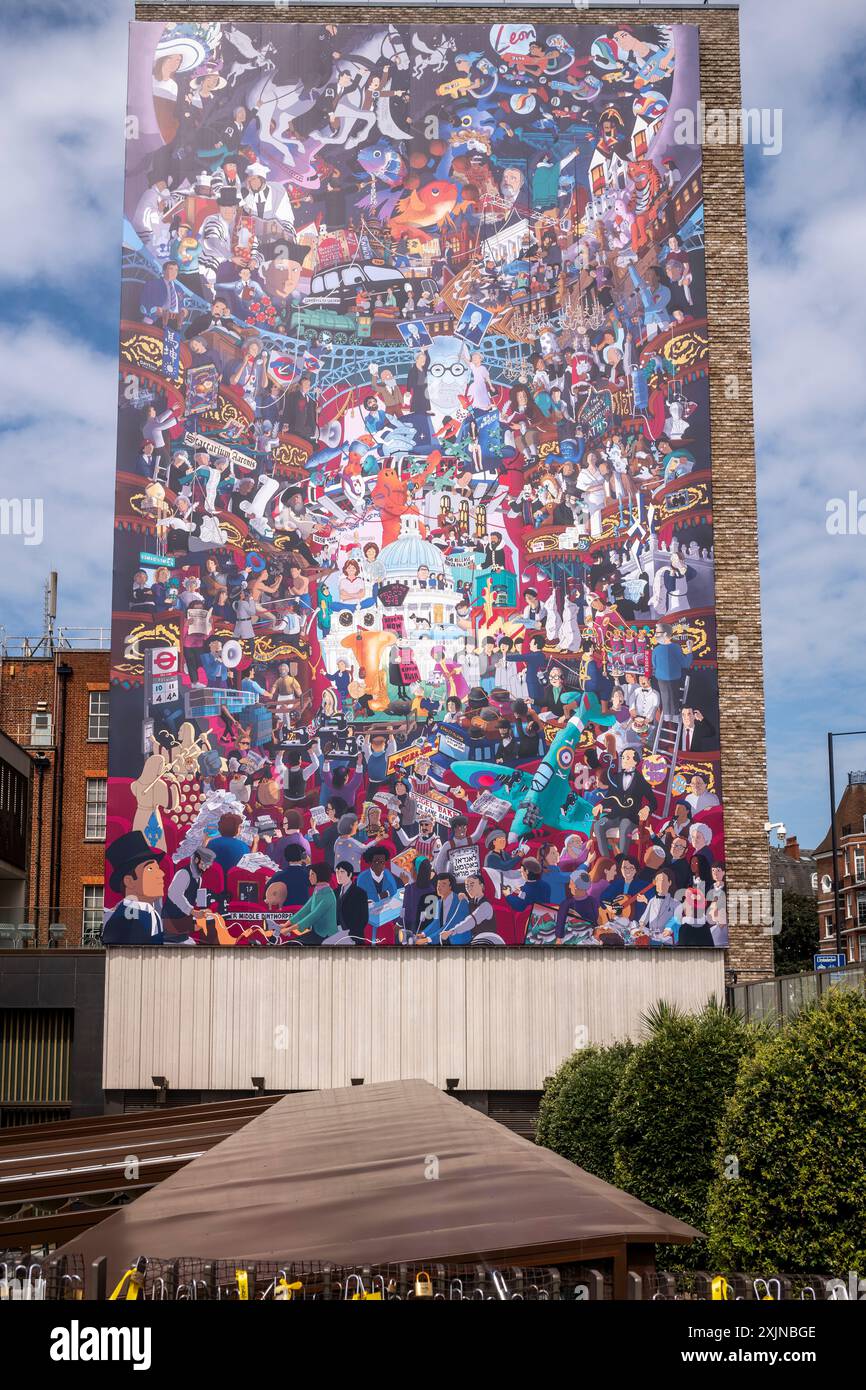 Hamopstead North West London, 19th July 2024. Artist Leon Fenter was ...