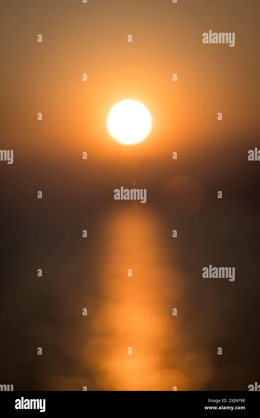 Hazy abstract landscape hi-res stock photography and images - Alamy