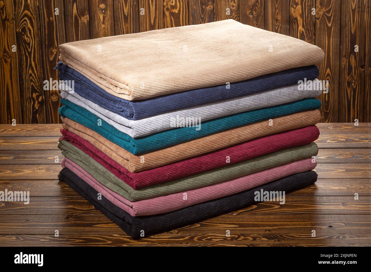 Fabric rolls hi-res stock photography and images - Alamy