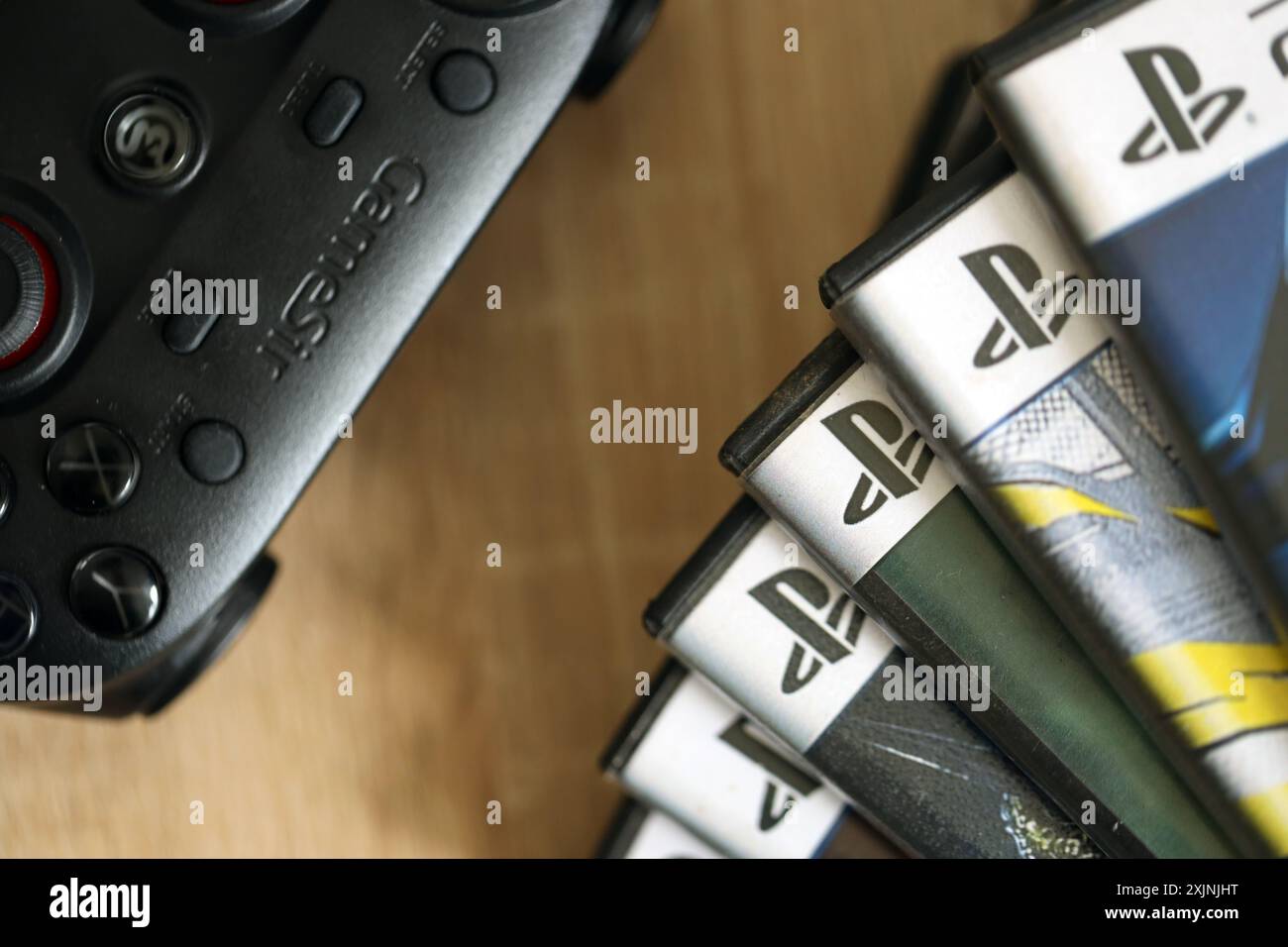 Ps5 boxes hi-res stock photography and images - Alamy