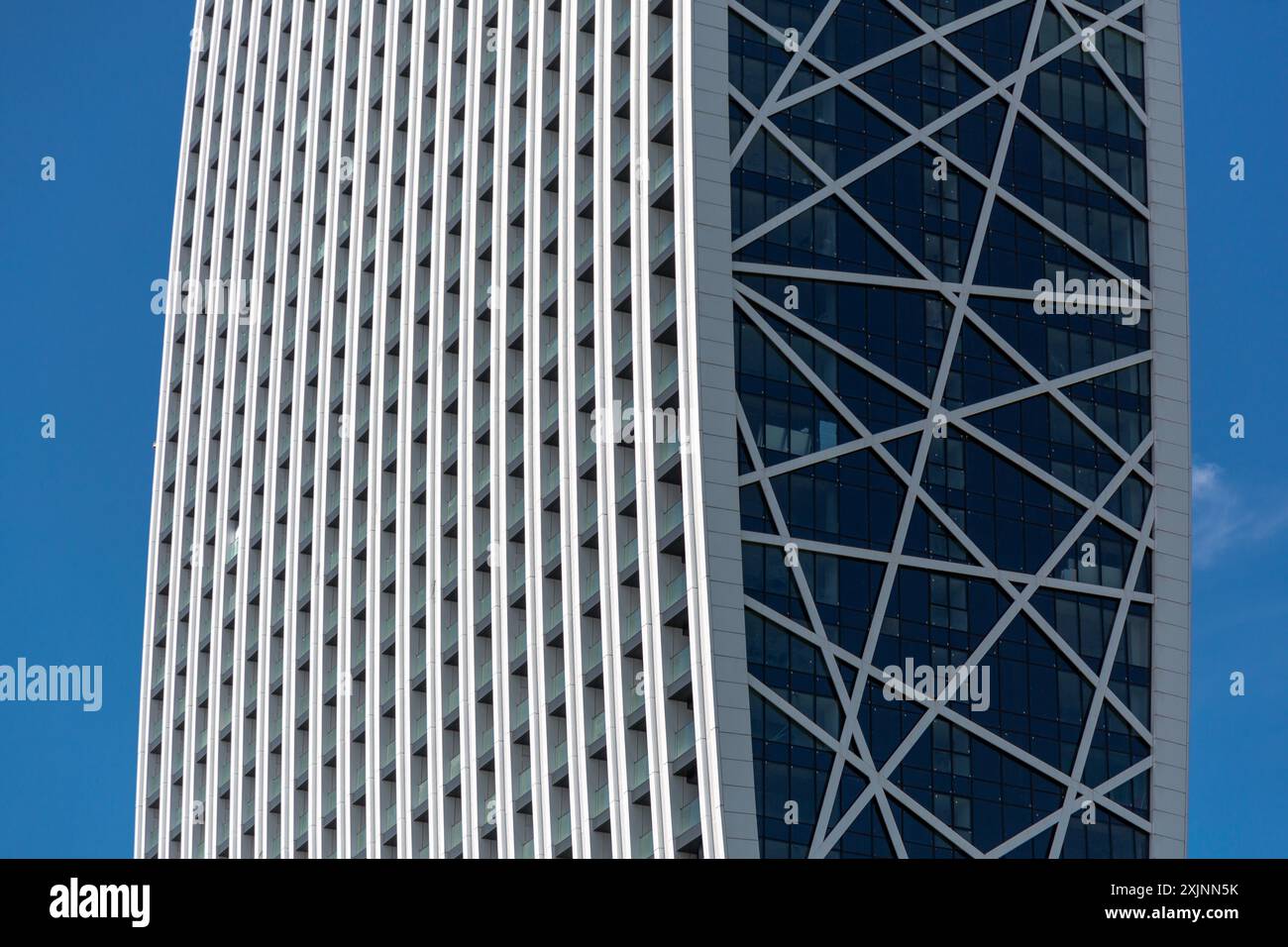 Building facade detail pattern with square and rectangle windows ...