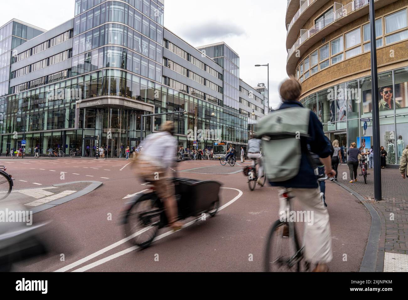 Central cycle path on the Lange Viestraat, in the city center of ...