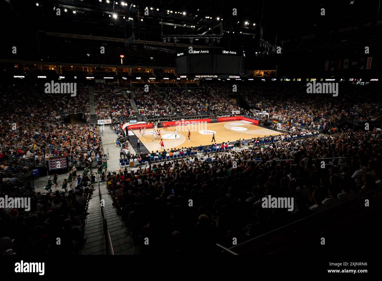 Uber Arena gut gefuellt GER, Deutschland vs Japan, Basketball, Herren ...