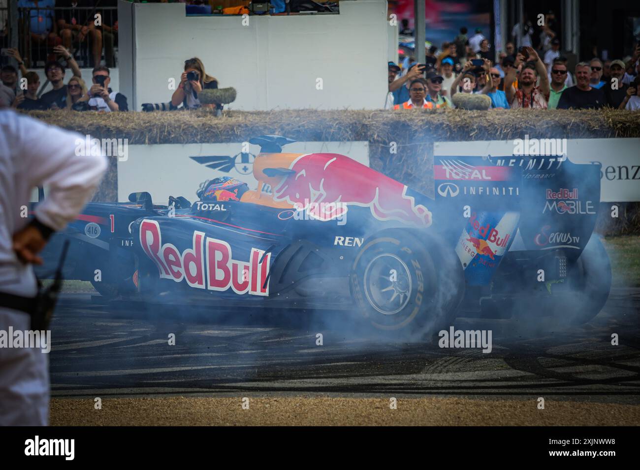 20 year of Red Bull racing celebrated at Goodwood FoS 2024 Stock Photo ...