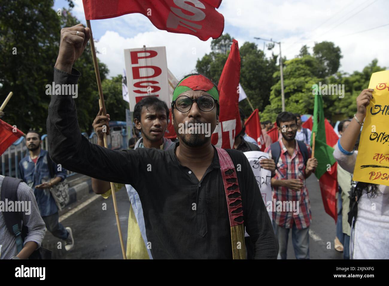 Bangladesh anti quota movement hi-res stock photography and images - Alamy