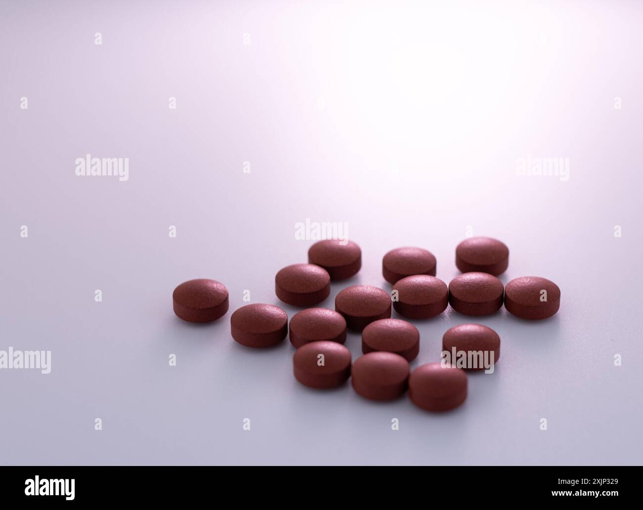 Pills background light hi-res stock photography and images - Alamy