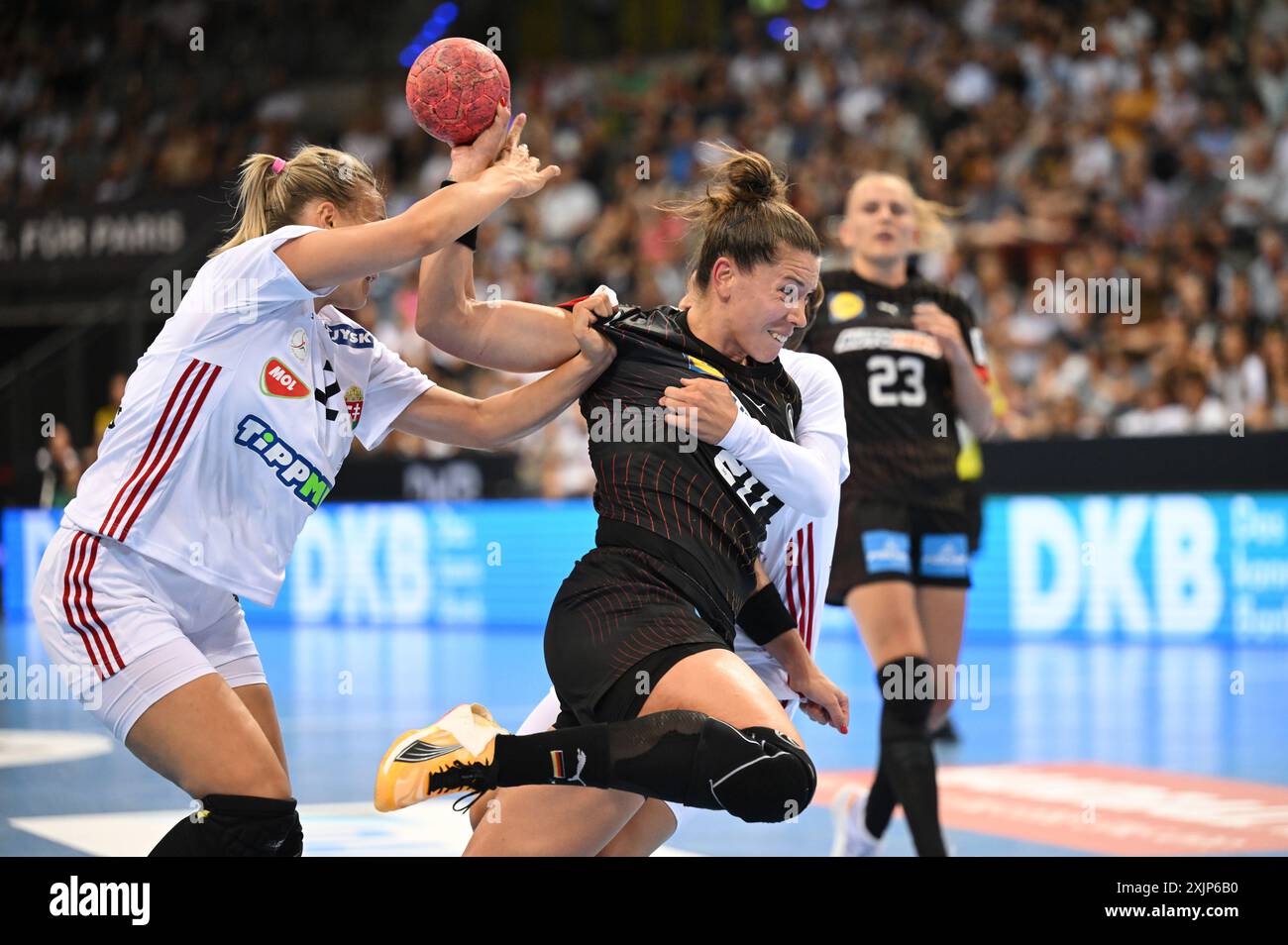 Greta kacsor hi-res stock photography and images - Alamy