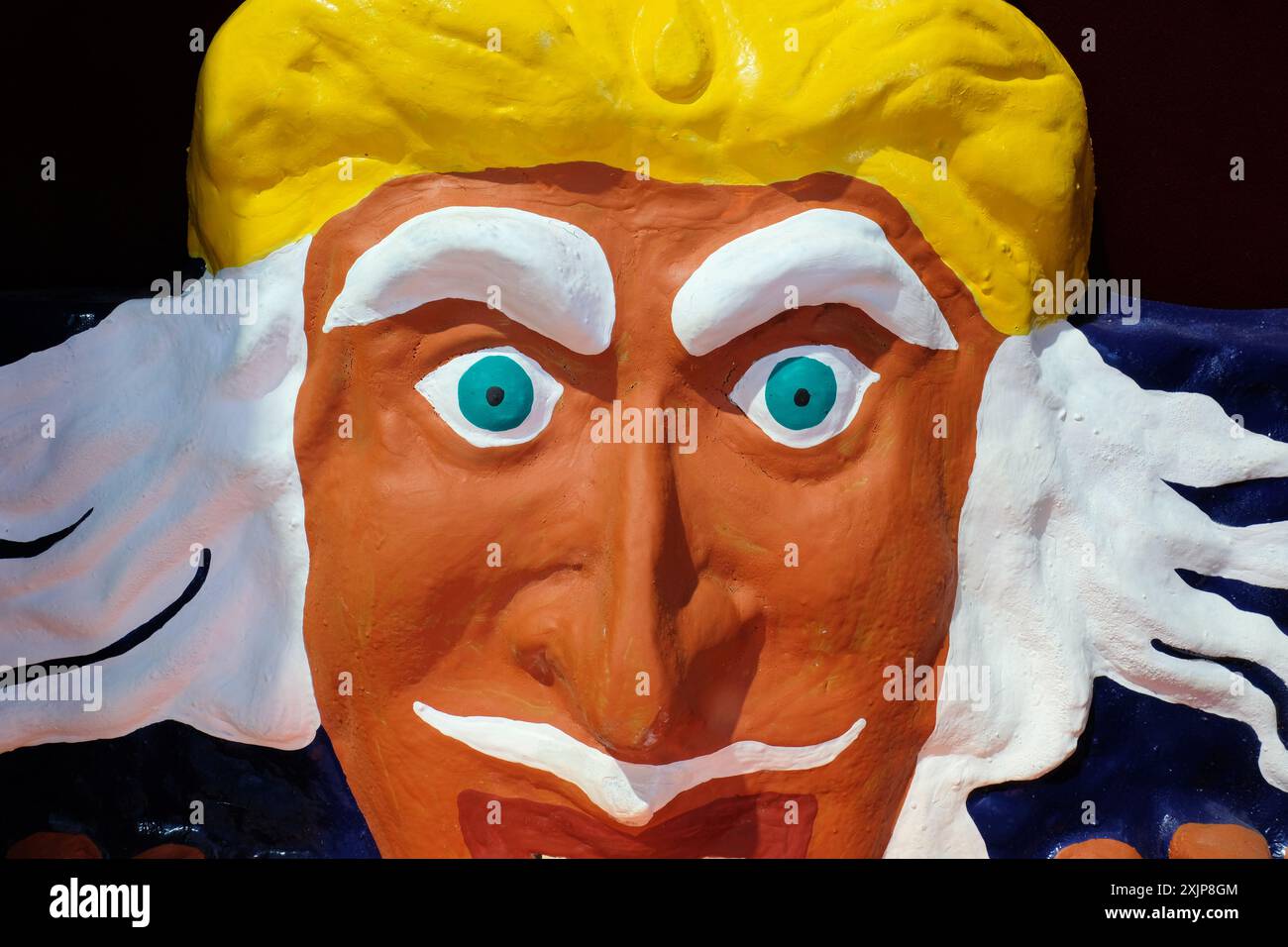 Coin operated fortune teller machines hi-res stock photography and ...