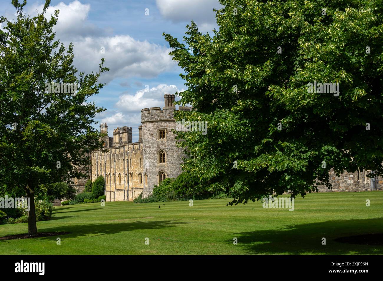 Windsor castle royal vault hi-res stock photography and images - Alamy