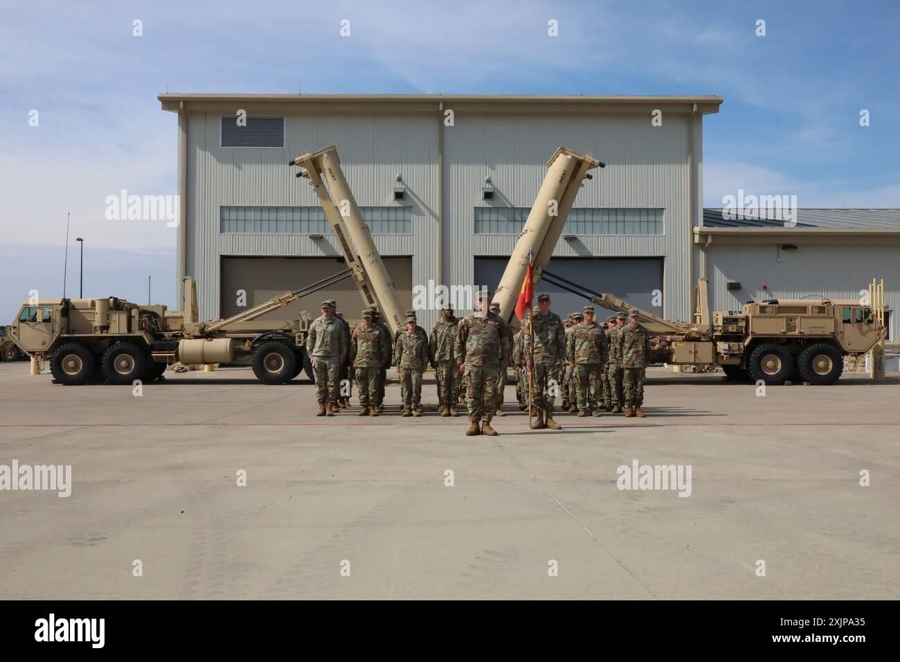 U.S. Army Soldiers assigned to Bravo Battery 62nd Air Defense Artillery ...