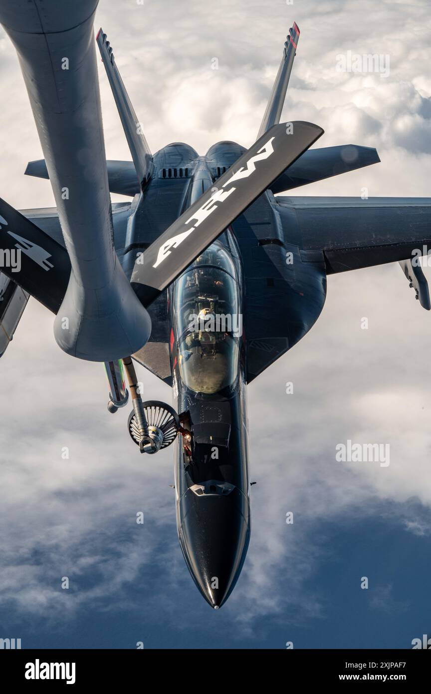 Aircrew with the 927th Air Refueling Wing, Florida operate a U.S. Air ...