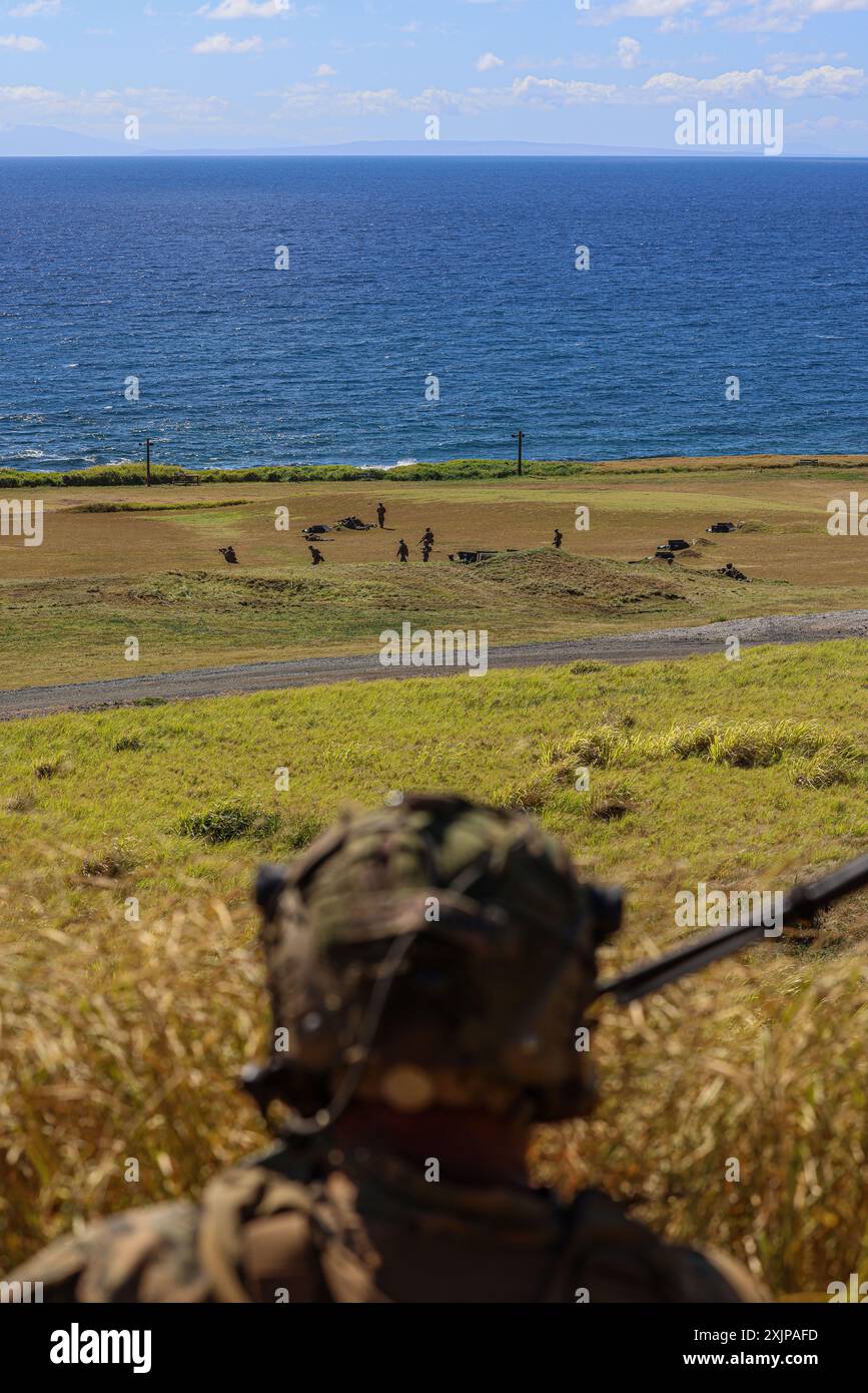 U.S. Marines assigned to Charlie Company, Battalion Landing Team 1/5 ...