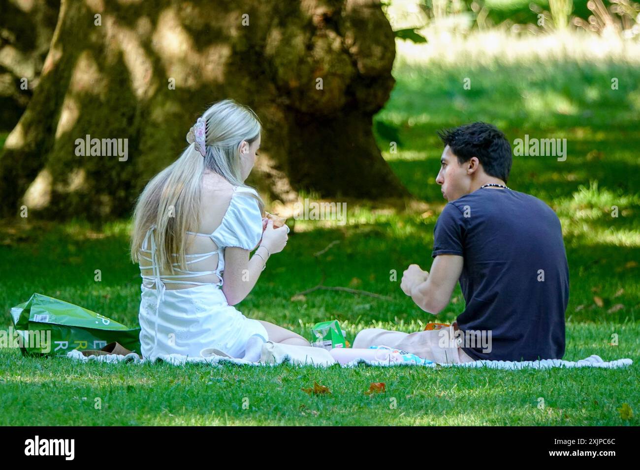 Hyde Park, London. 19th July 2024. The hottest day of the year so far ...