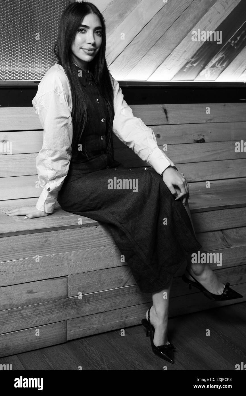 Venezuelan influencer surthany hejeij aka surthycooks posing for Black ...