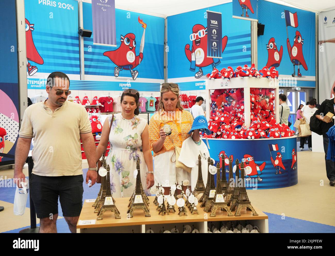 People visit an official shop in Parsi on July 19, 2024. ( The Yomiuri ...