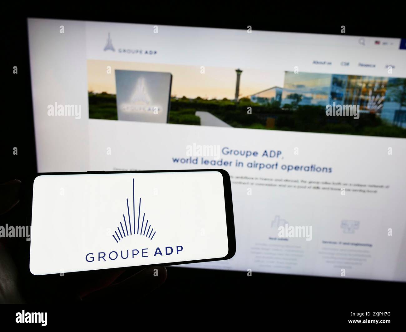 Groupe adp logo hi-res stock photography and images - Alamy