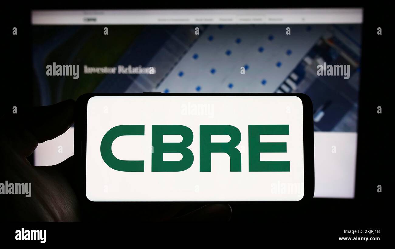 Cbre logo hi-res stock photography and images - Alamy