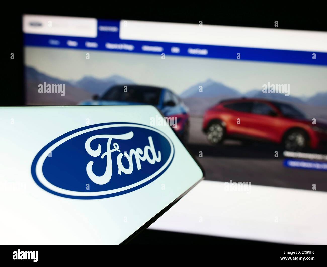 Ford focus computer screen hi-res stock photography and images - Alamy