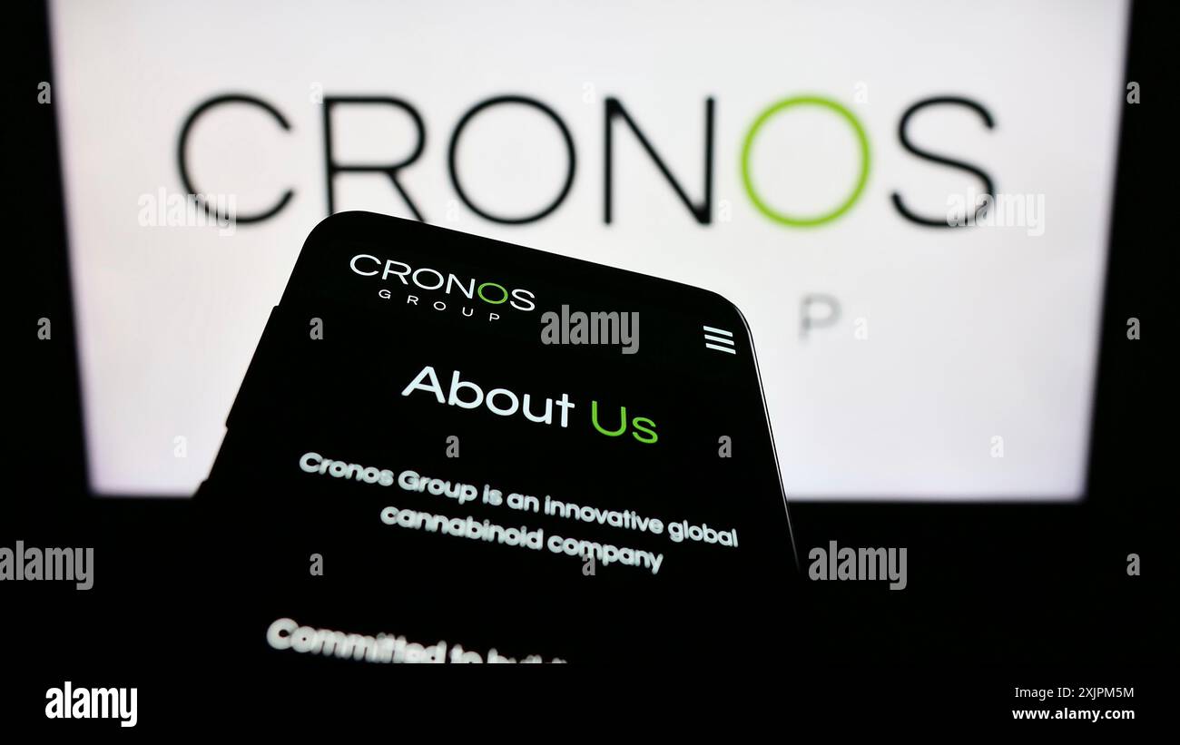 Cronos logo hi-res stock photography and images - Alamy