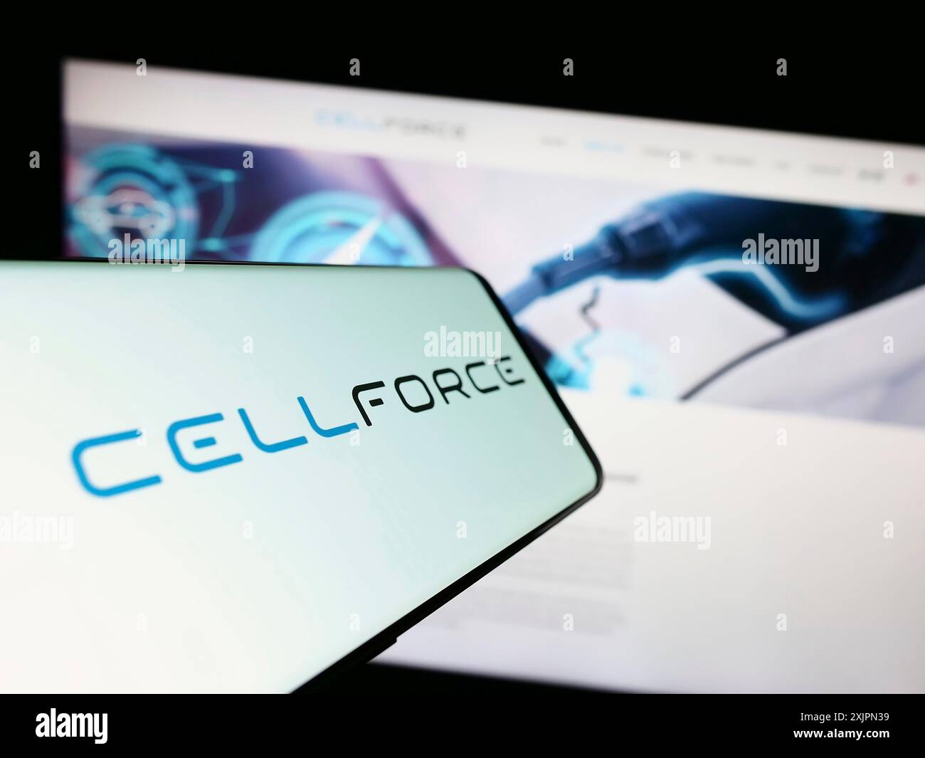 Cellforce logo hi-res stock photography and images - Alamy