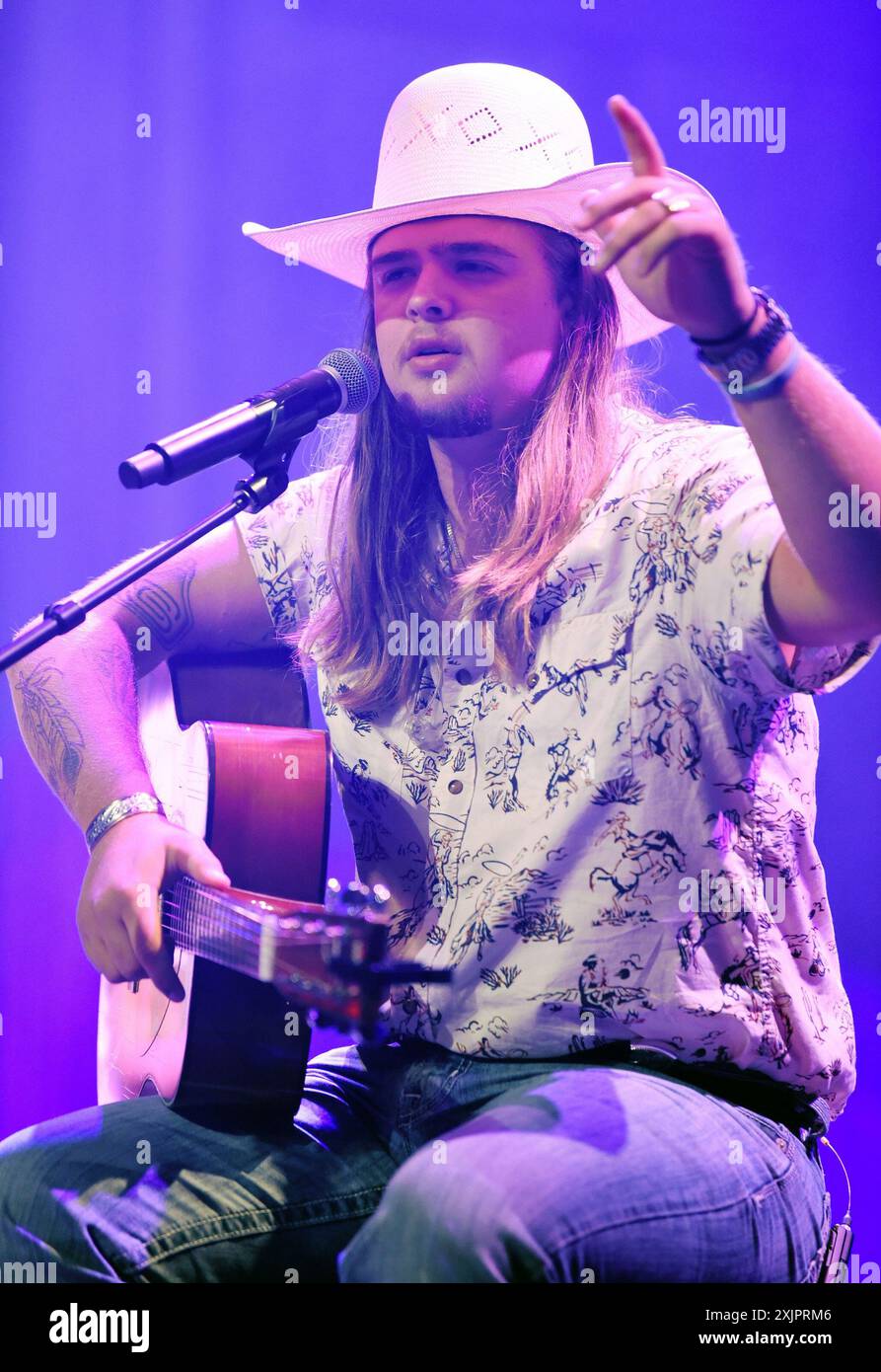 Boot barn hall at bourbon brothers hi-res stock photography and images ...