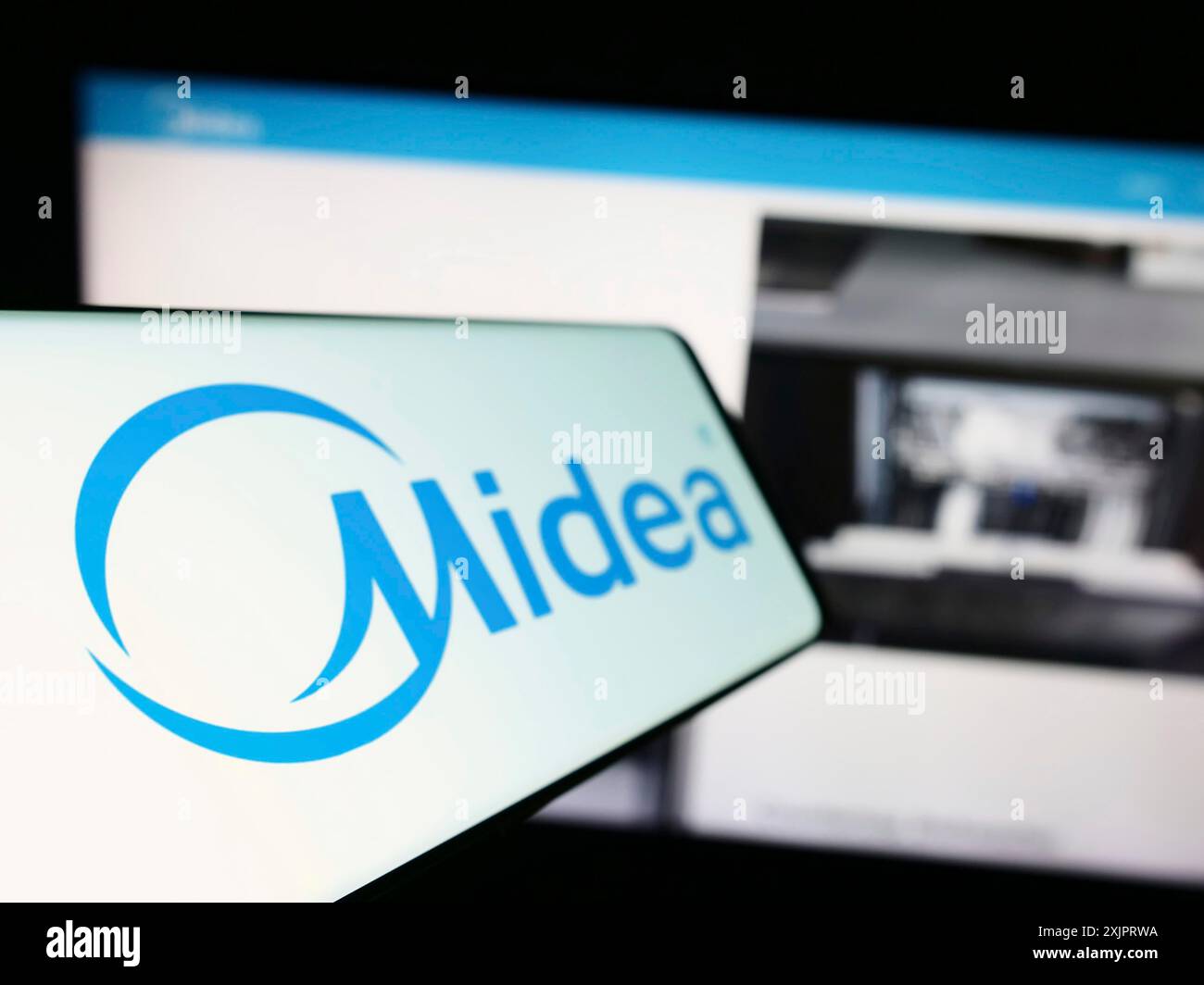 Midea group logo hi-res stock photography and images - Alamy