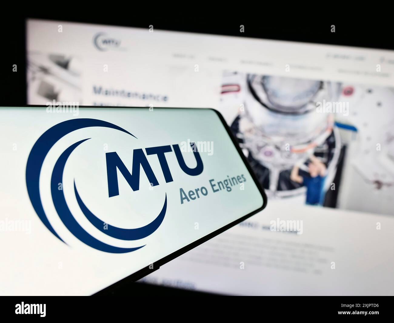 Mtu aero engines hi-res stock photography and images - Alamy