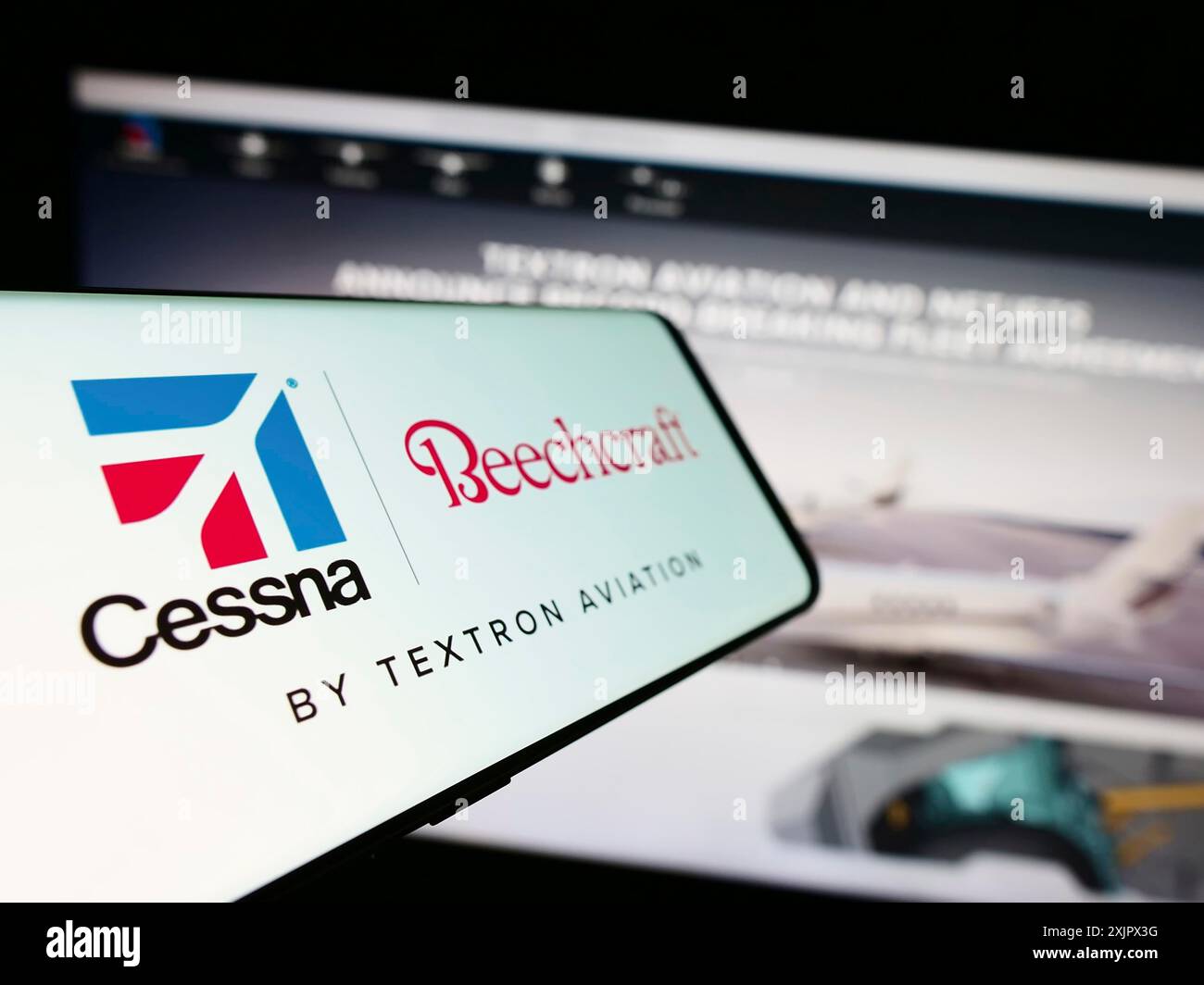 Textron aviation logo hi-res stock photography and images - Alamy