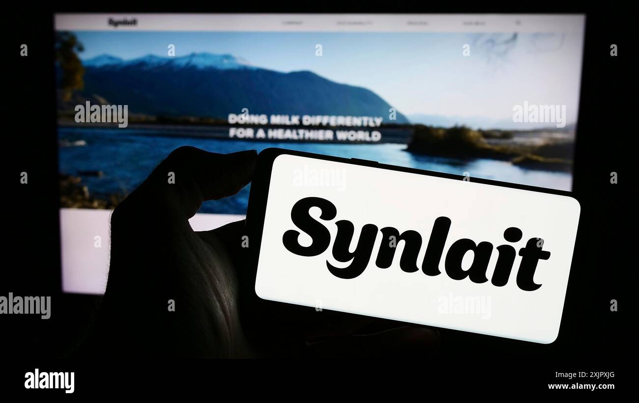 Synlait logo hi-res stock photography and images - Alamy
