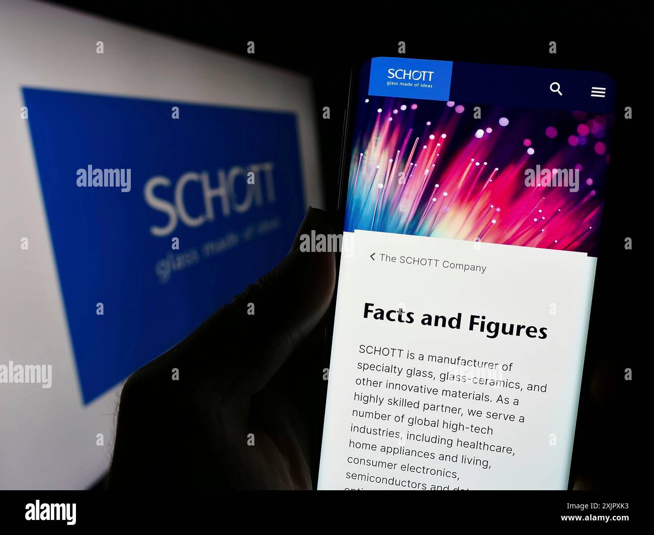 Schott logo hi-res stock photography and images - Alamy