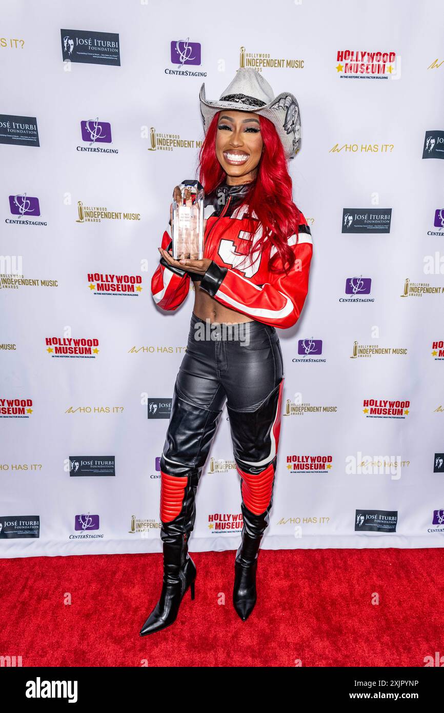 Los Angeles, USA. 18th July, 2024. Singer Reyna Roberts attends 2024 ...