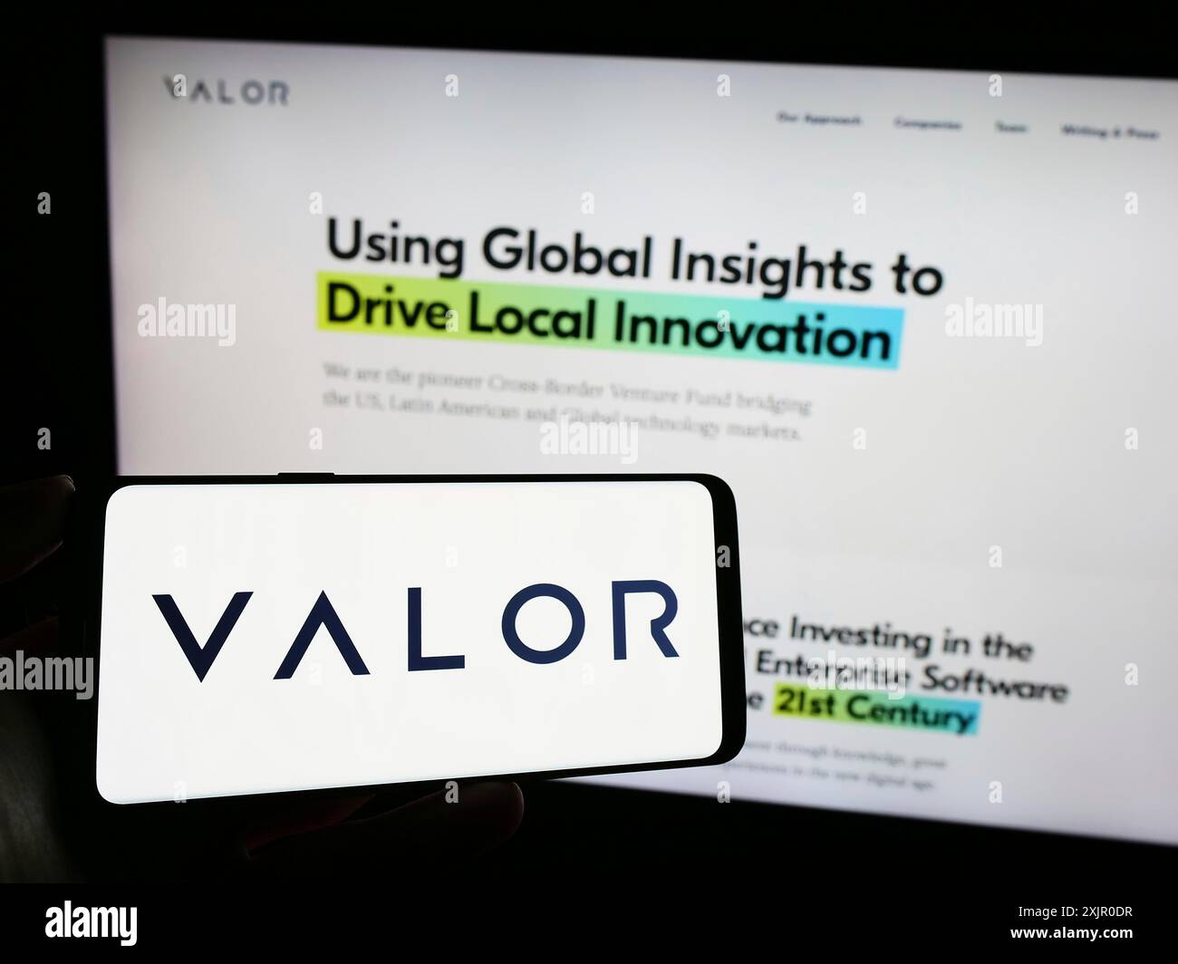 Valor capital logo hi-res stock photography and images - Alamy