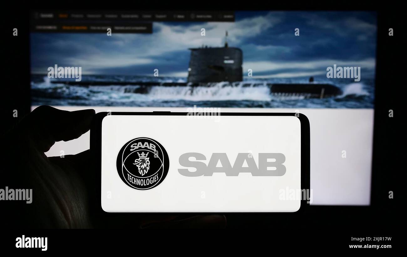 Saab logo hi-res stock photography and images - Alamy